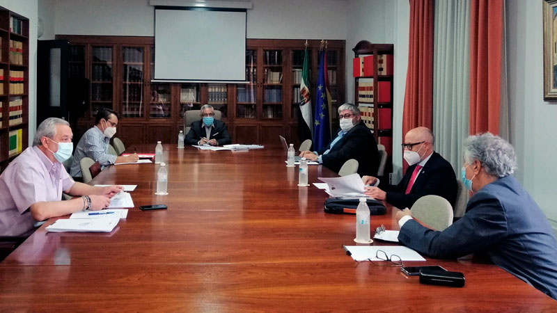 Últimos días para presentarse a las becas predoctorales de la Fundación ...