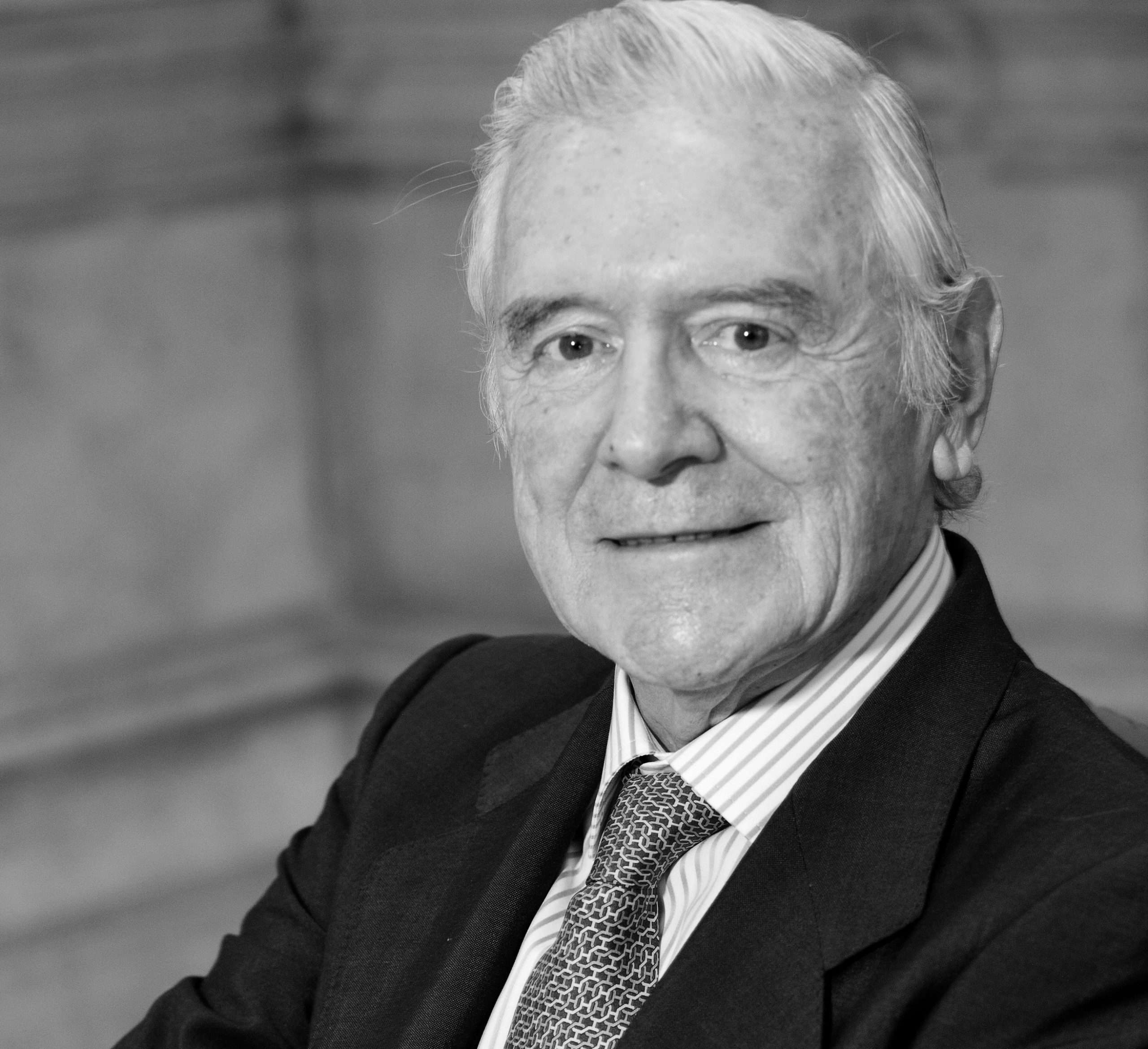 Fallece Enrique Sánchez de León, figura clave en la Transición